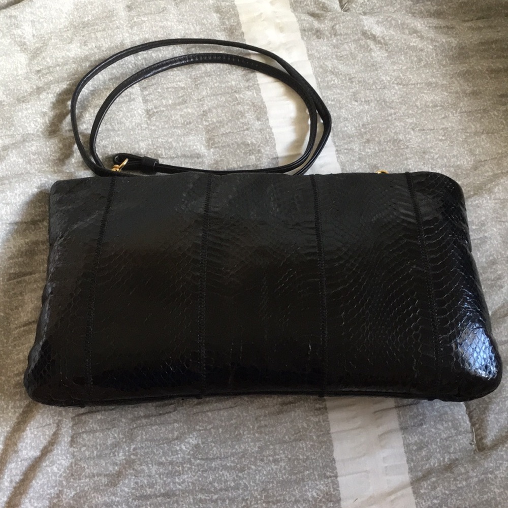 Snake Skin Crossbody Bag, Black - Gem